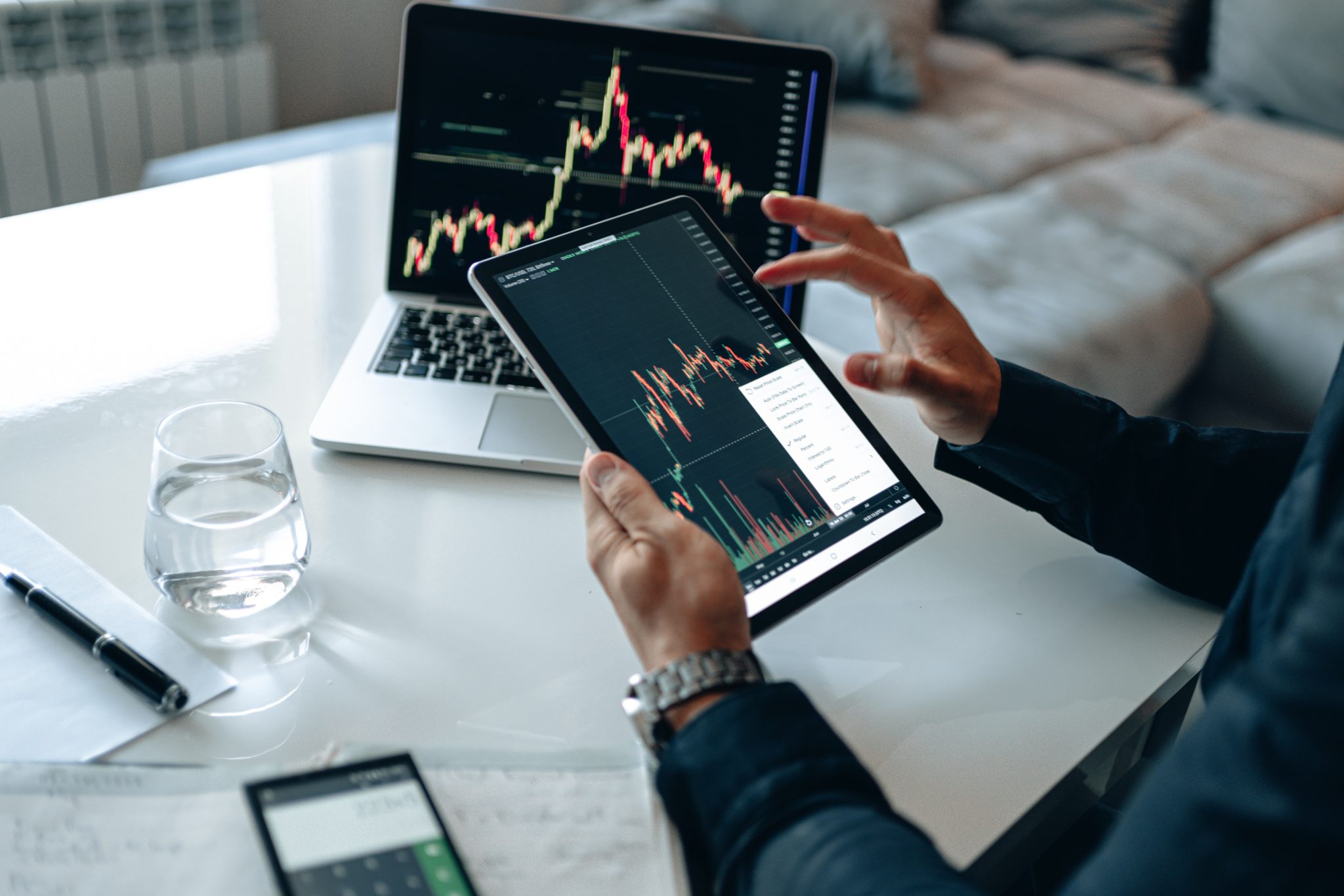Trading e inversión en bolsa para principiantes. Qué es y cómo funciona.